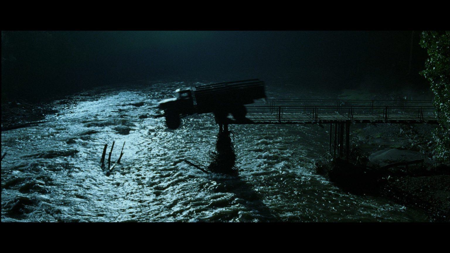 Unearthing Claustrophobic Horror Brilliance in 'The Abandoned' on Blu ...